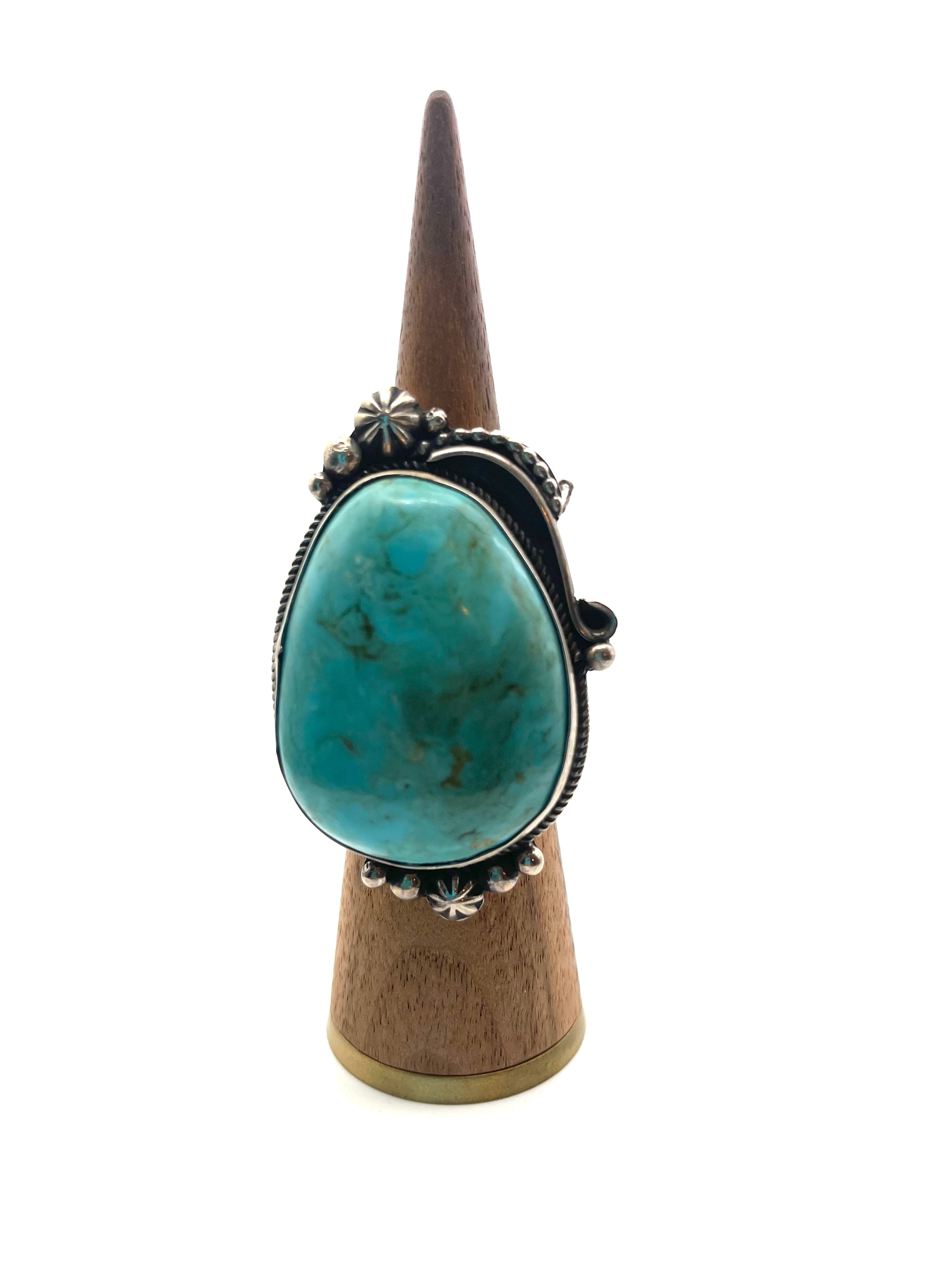 Large Oval Kingman Turquoise Ring with Leafwork– Adobe Western Art Gallery
