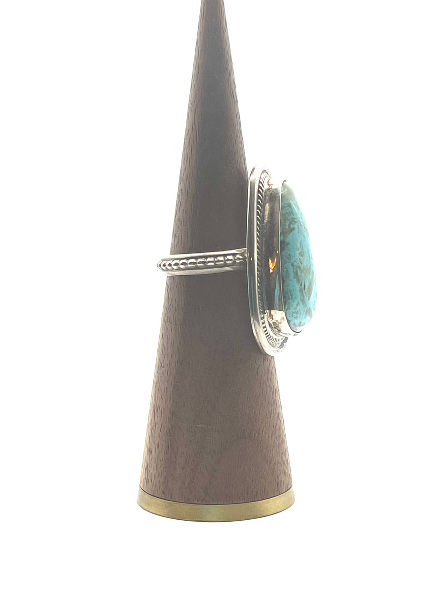 Kingman Turquoise Ring by Chimney Butte, Size 8– Adobe Western Art Gallery